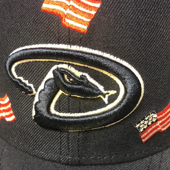 New Era | Accessories | Arizona Diamondbacks Mlb Usa Flags 59fifty ...